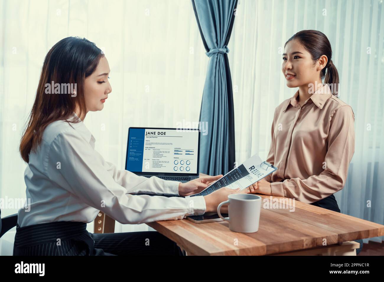 Chinese applicants hi-res stock photography and images - Alamy