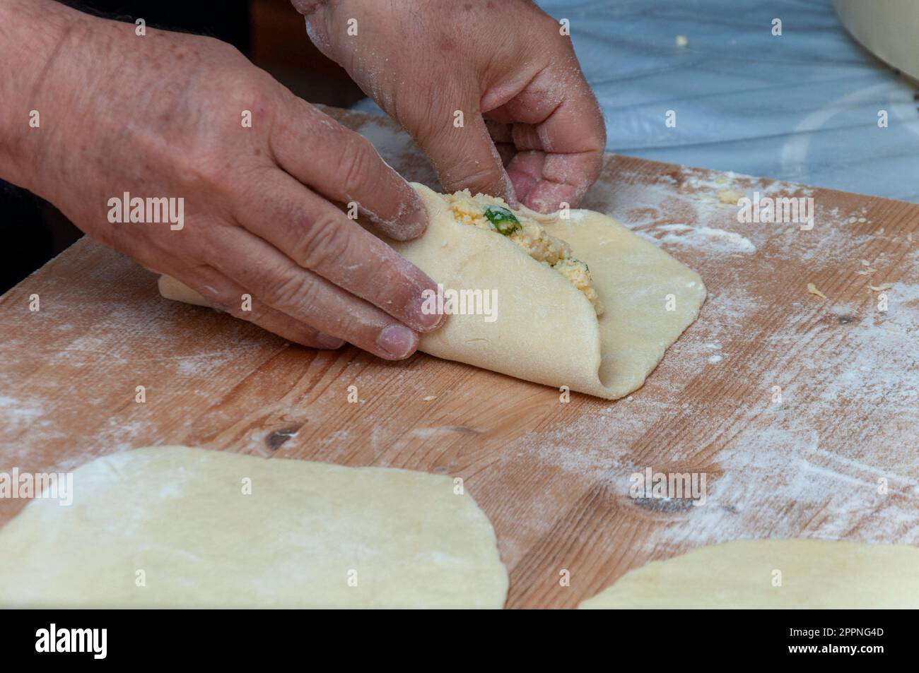 Traditional Cypriot Flaouna delicious Greek Easter Cheese Bread ...