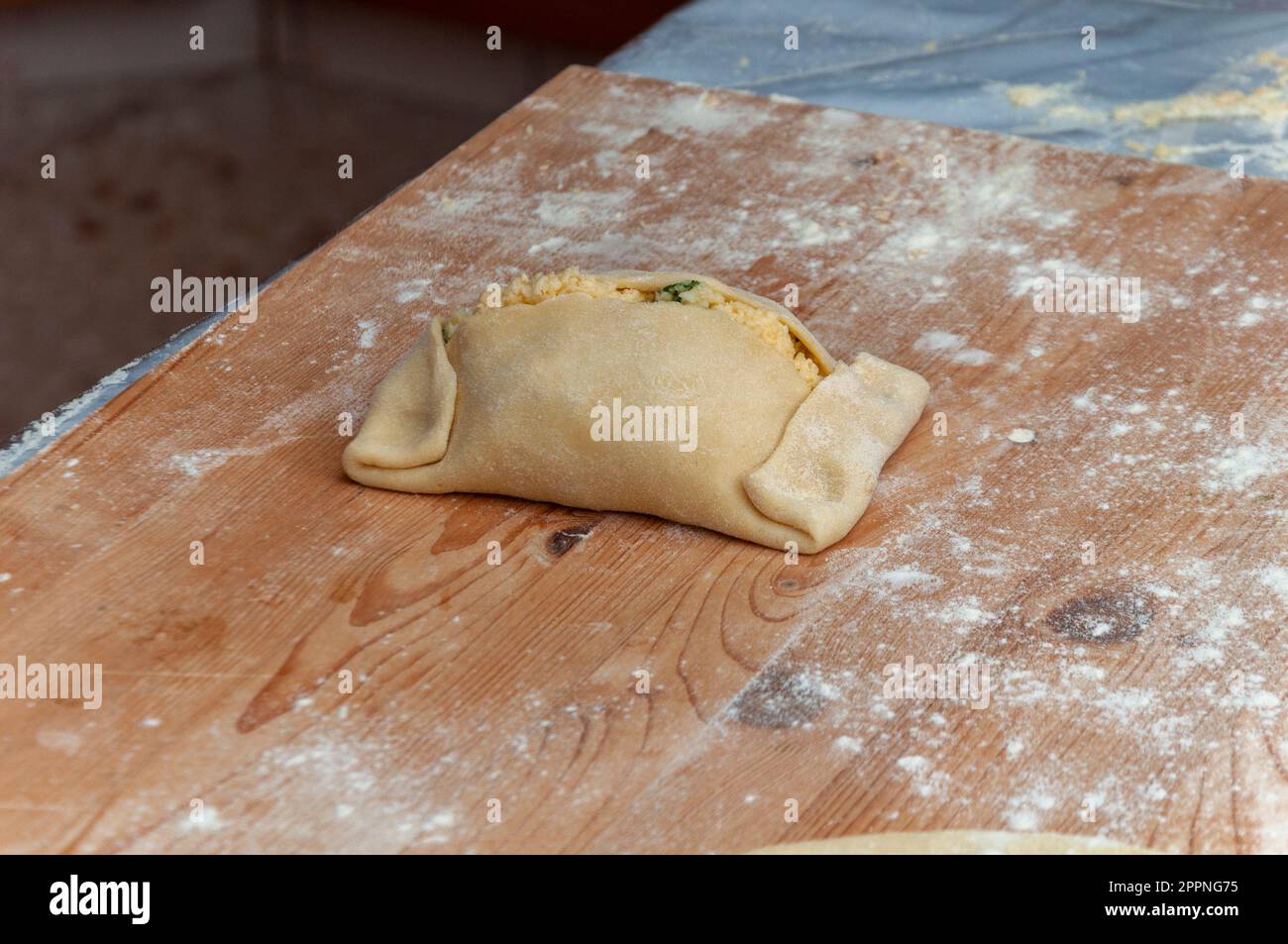 Traditional Cypriot Flaouna delicious Greek Easter Cheese Bread ...