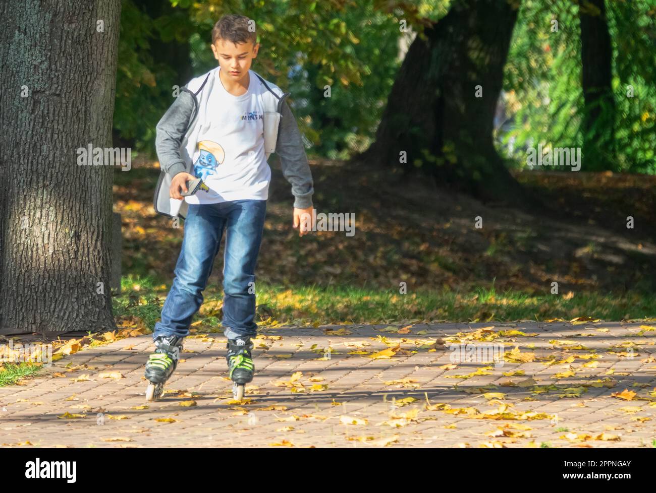 Internet addiction forms hi-res stock photography and images - Alamy