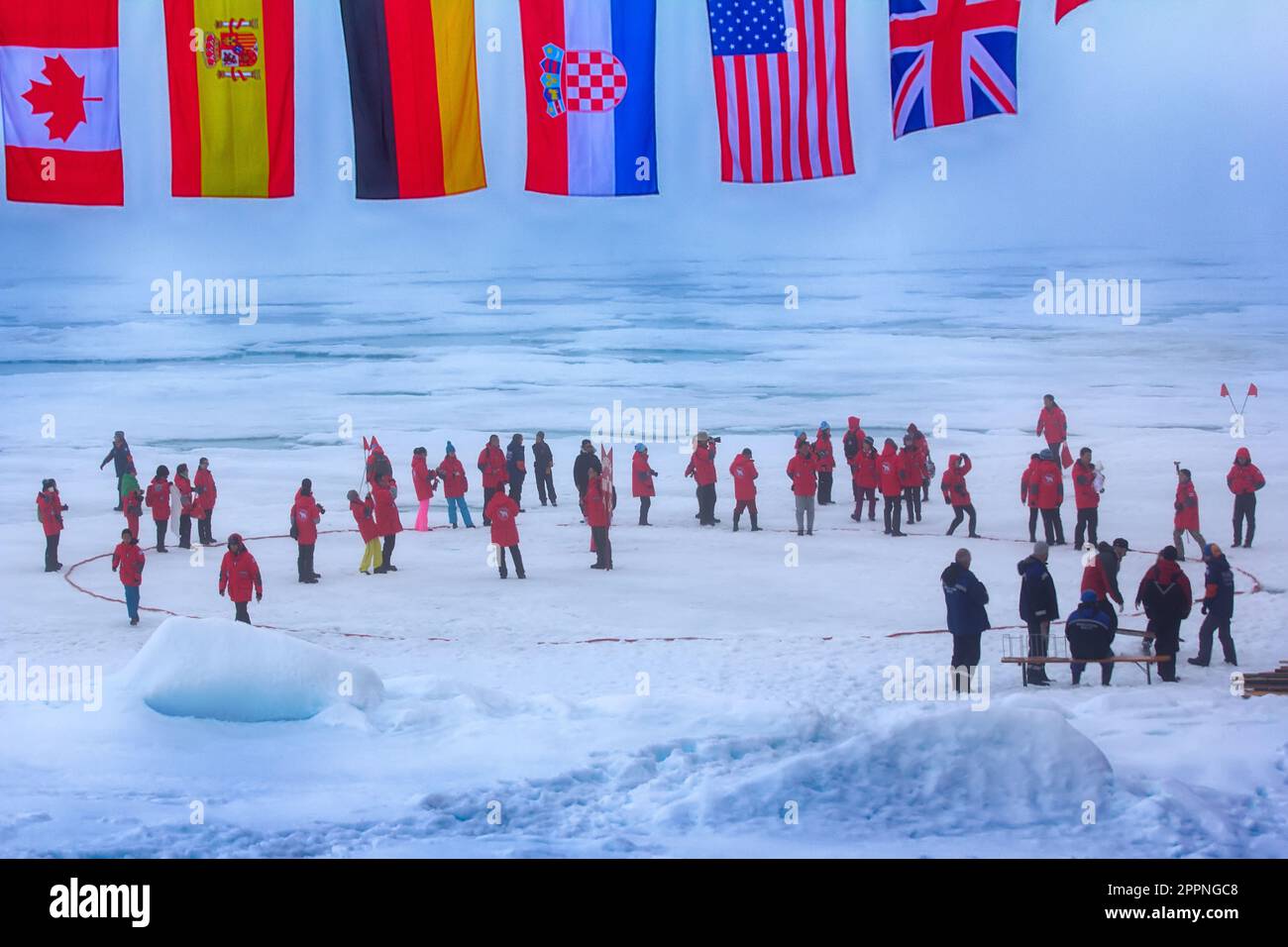 North pole - 2 July 2016: Mission is over: flags of all participating ...