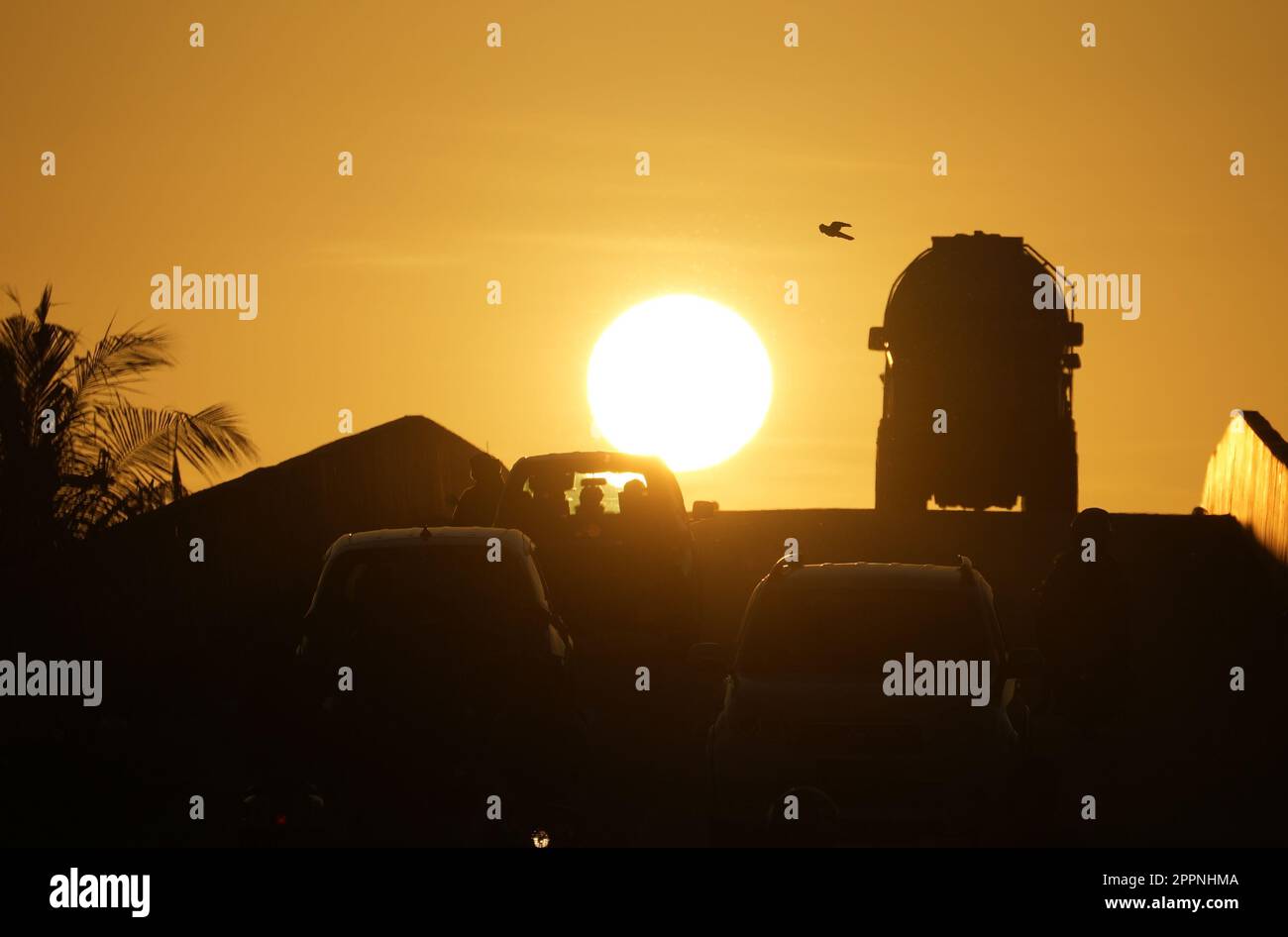 Maros, South Sulawesi, Indonesia. 24th Apr, 2023. Hot temperature ...