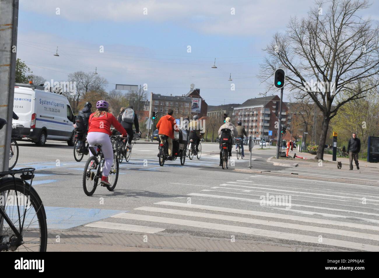 Copenhagen /Denmark/24 April 2023/ Danes ride bieks on bike lane in ...