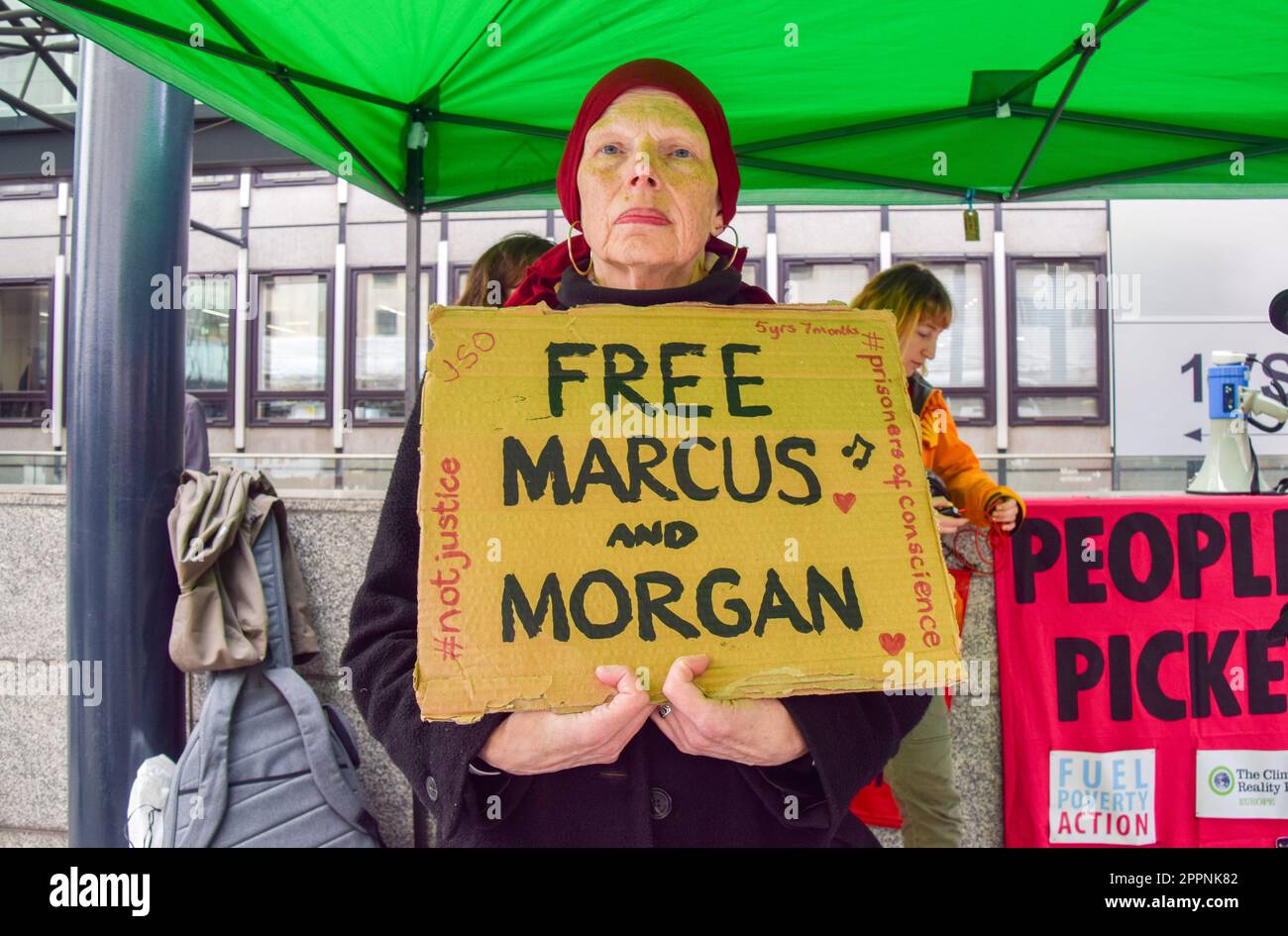 London, England, UK. 24th Apr, 2023. A protester demands the release of ...