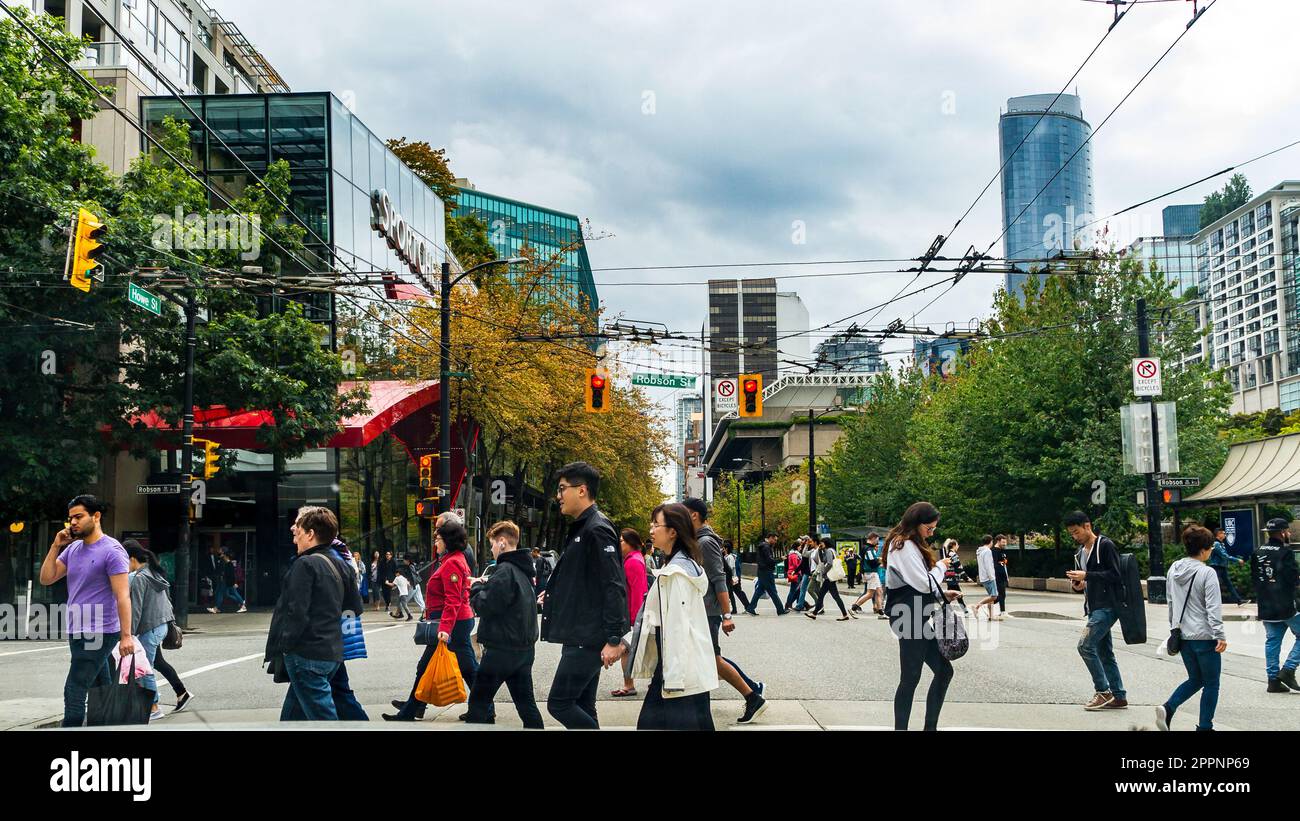 The intersection of Robson And Howe Streets In downtown Vancouver ...