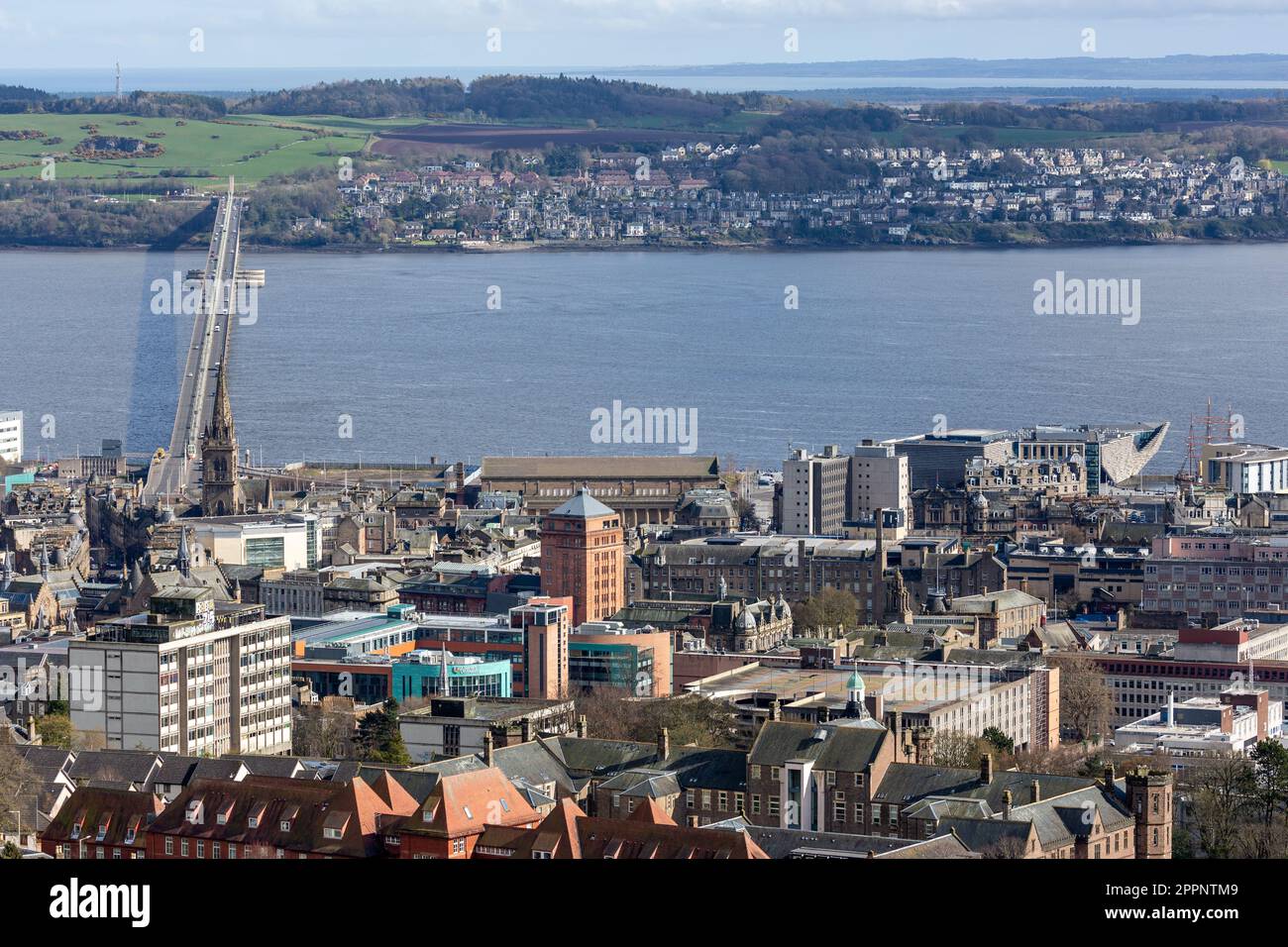 Dundee City from Dundee Law Stock Photo - Alamy