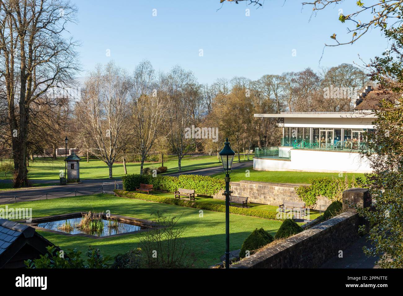 The Peacock tea rooms in Pittencrieff Park Dunfermline, Fife Stock ...