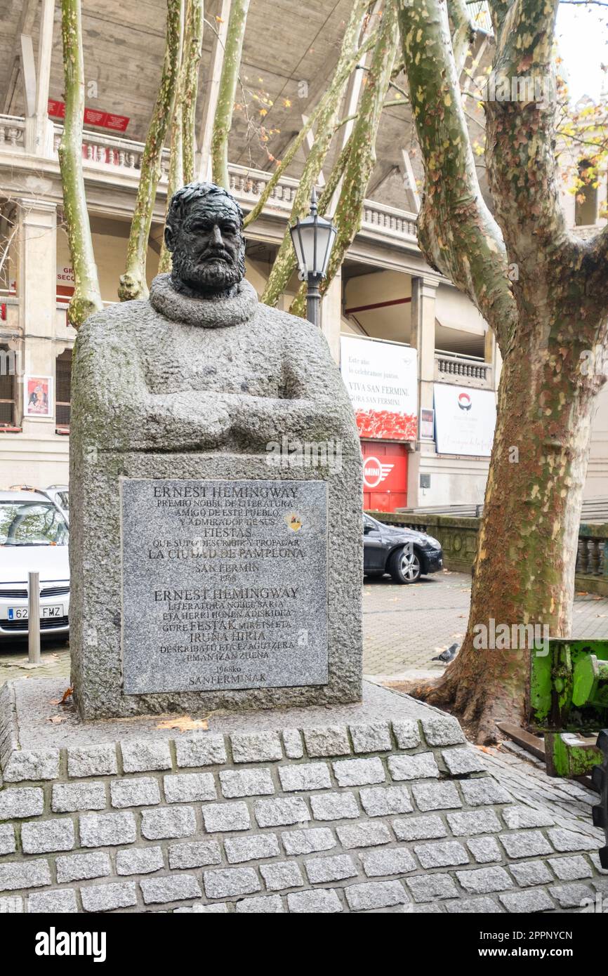 Ernest Hemingway bust outside Plaza de Toros de Pamplona, Pamplona ...