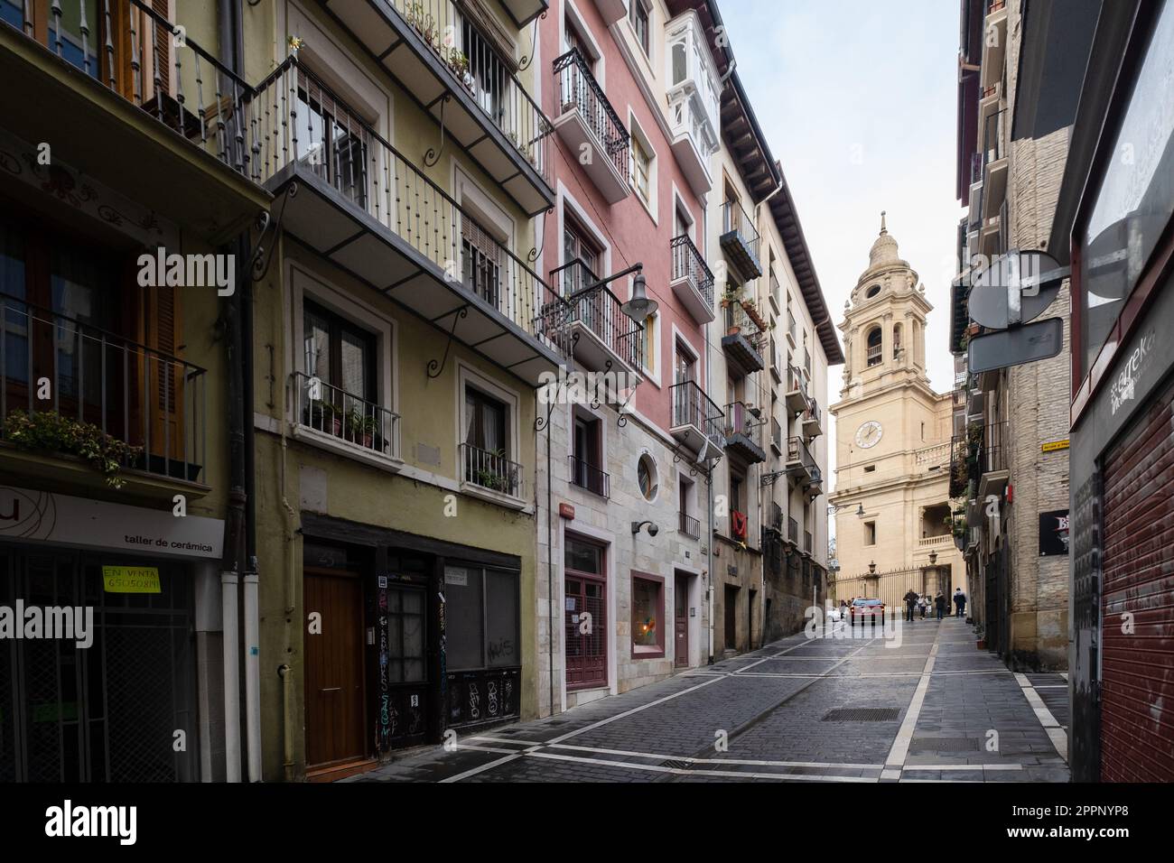 View of Catedral Metropolitana de Santa María la Real de Pamplona ...