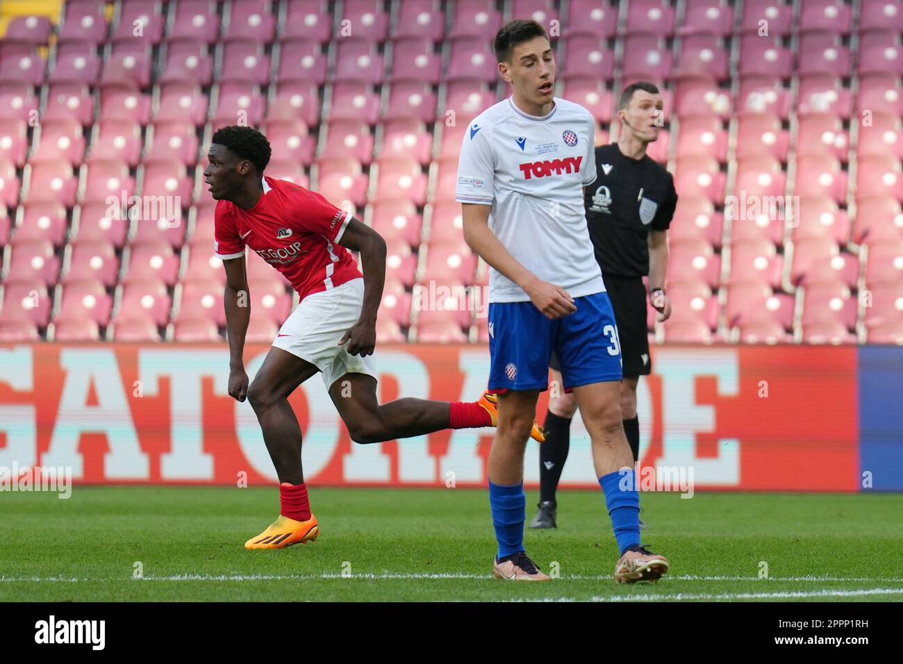 GENEVA - Ernest Poku of AZ celebrates the 2-0 during the UEFA Youth ...