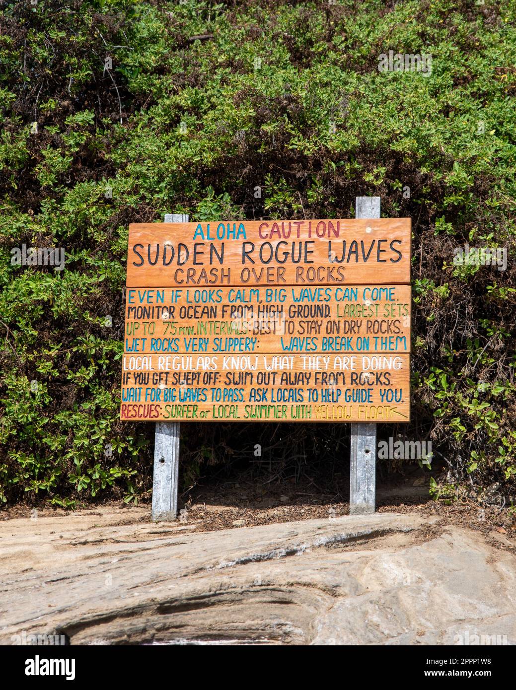 Danger Sign at China Walls Cliff Jumping Spot on Oahu, Hawaii Stock ...