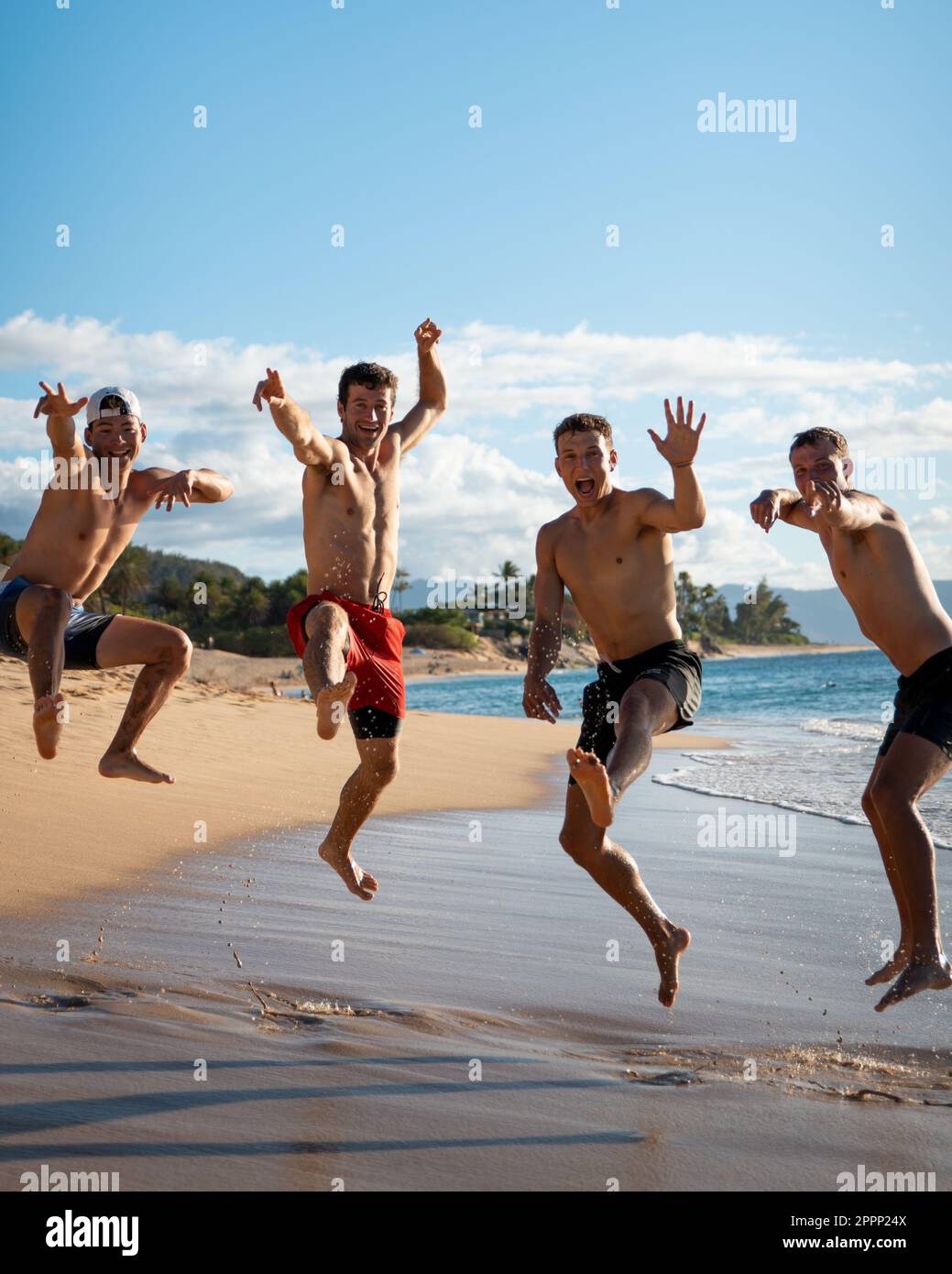 Friends beach in hawaii hi-res stock photography and images - Alamy