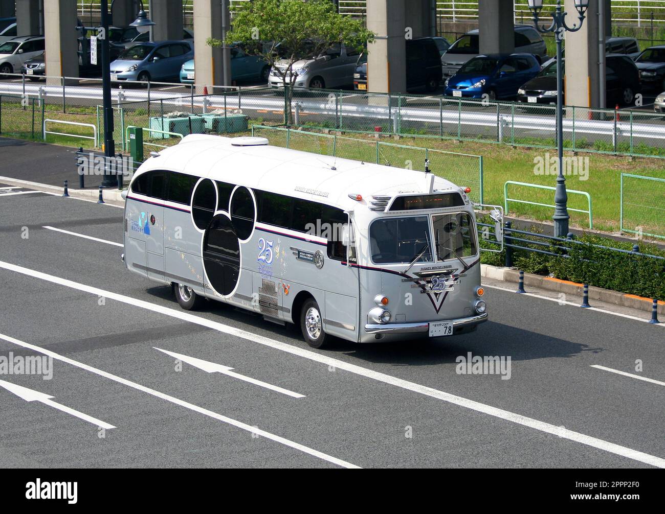 Disneyland drive hi-res stock photography and images - Alamy