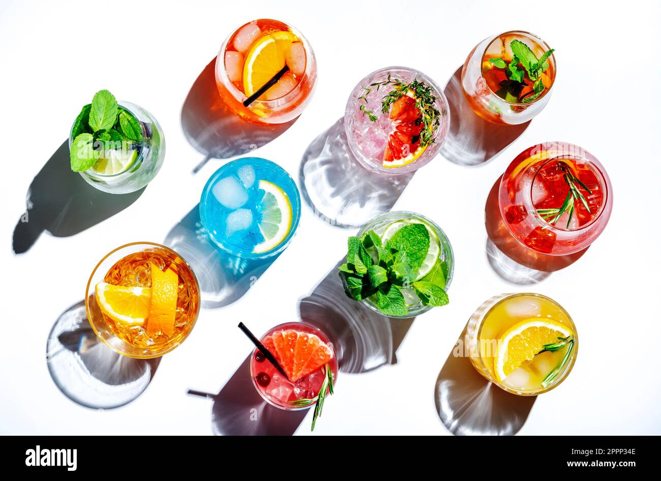 Set various alcoholic beverages hi-res stock photography and images - Alamy
