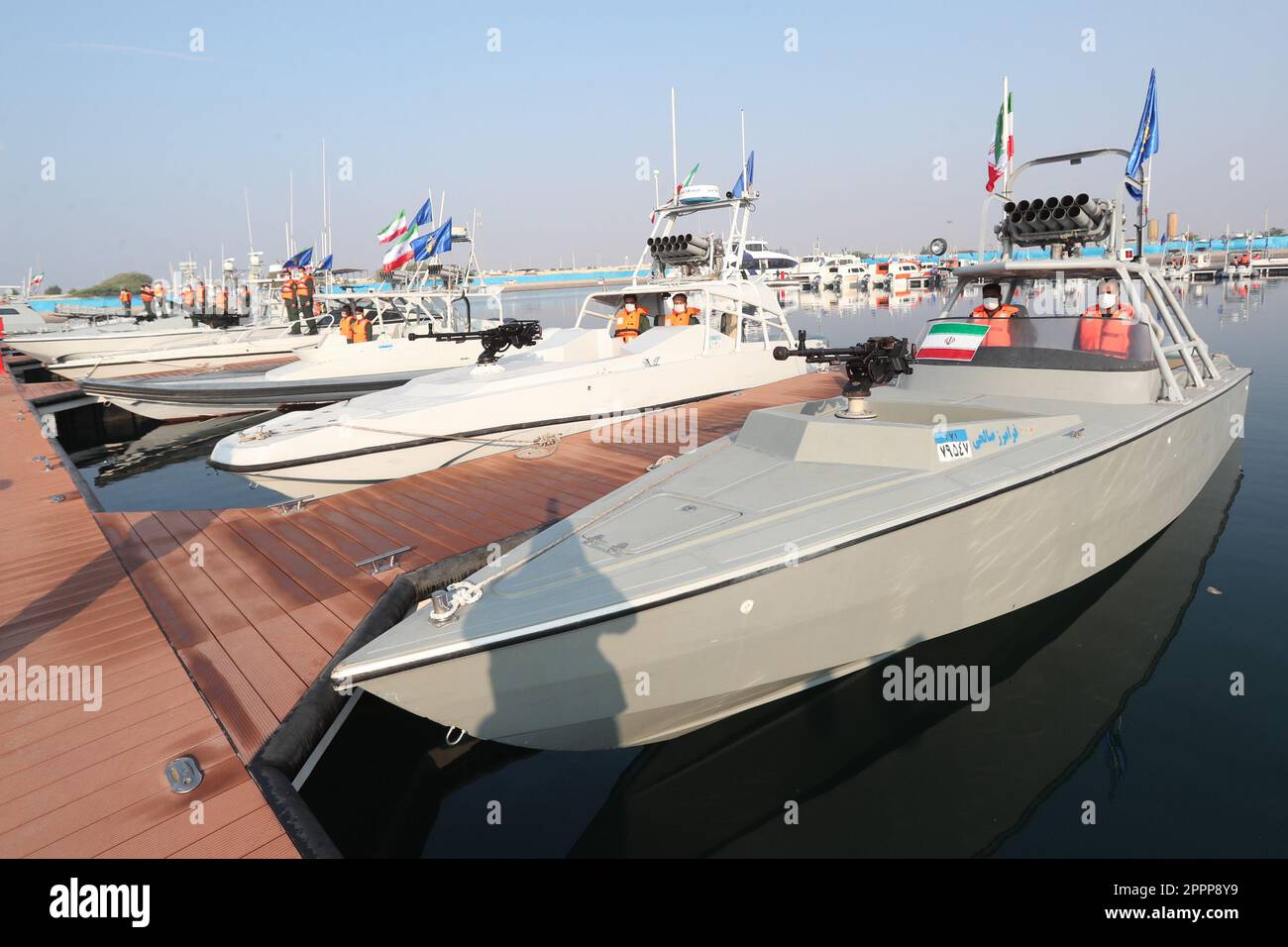 MIL 40 armed speedboats deploy naval capabilities of the Islamic ...