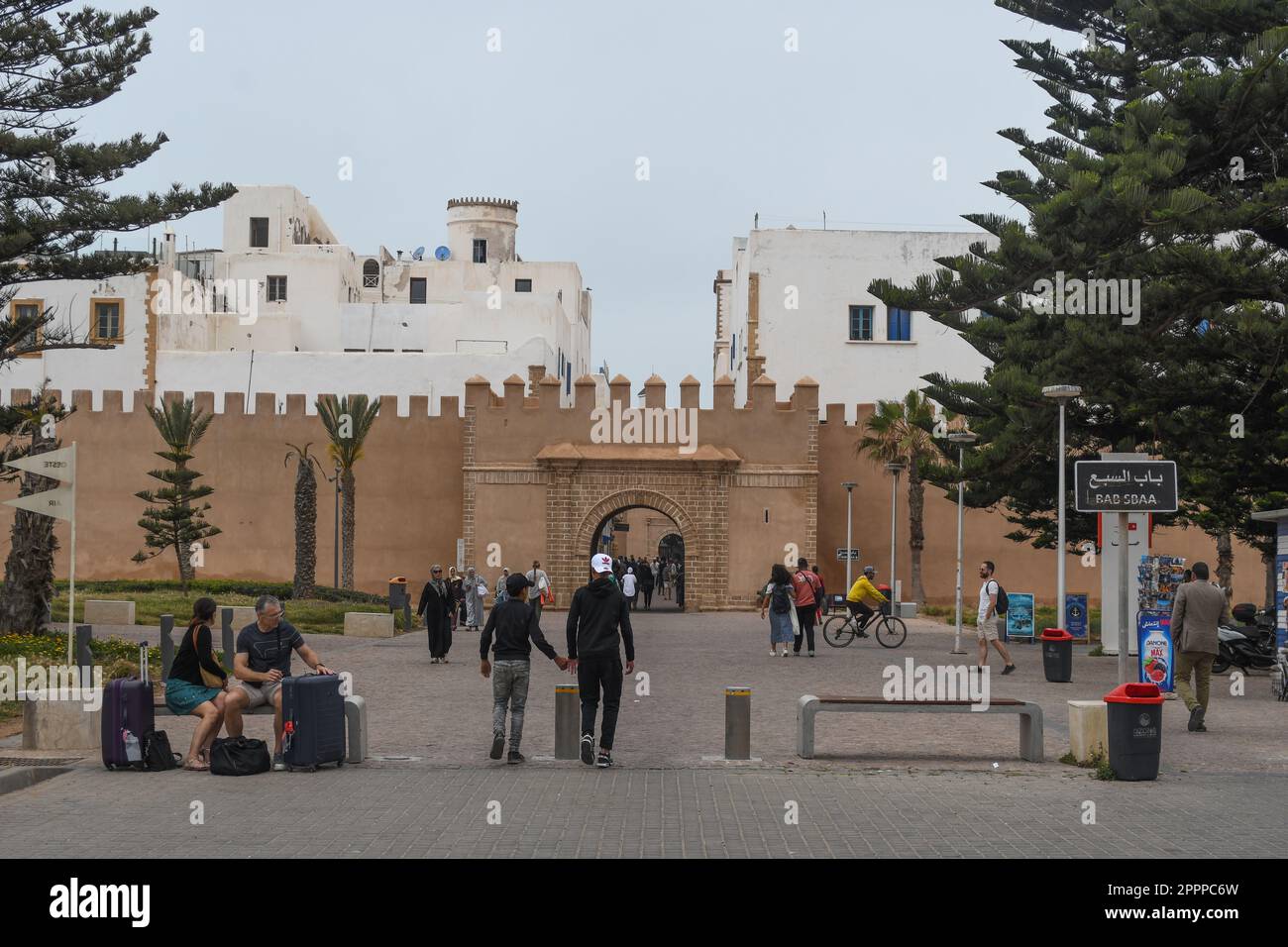 Windy gates hi-res stock photography and images - Alamy