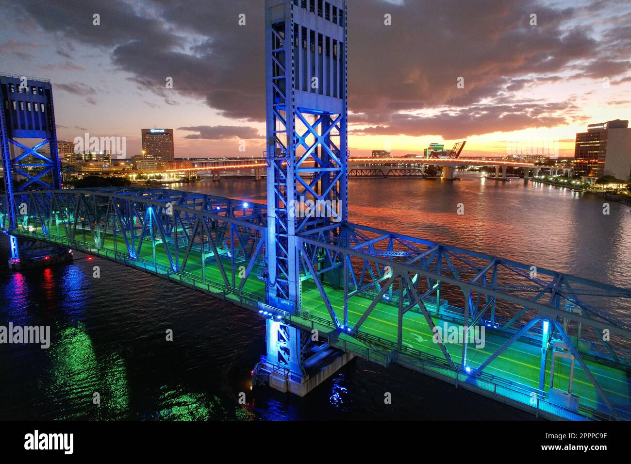 Aerial view from over the Main Street Bridge, downtown Jacksonville ...