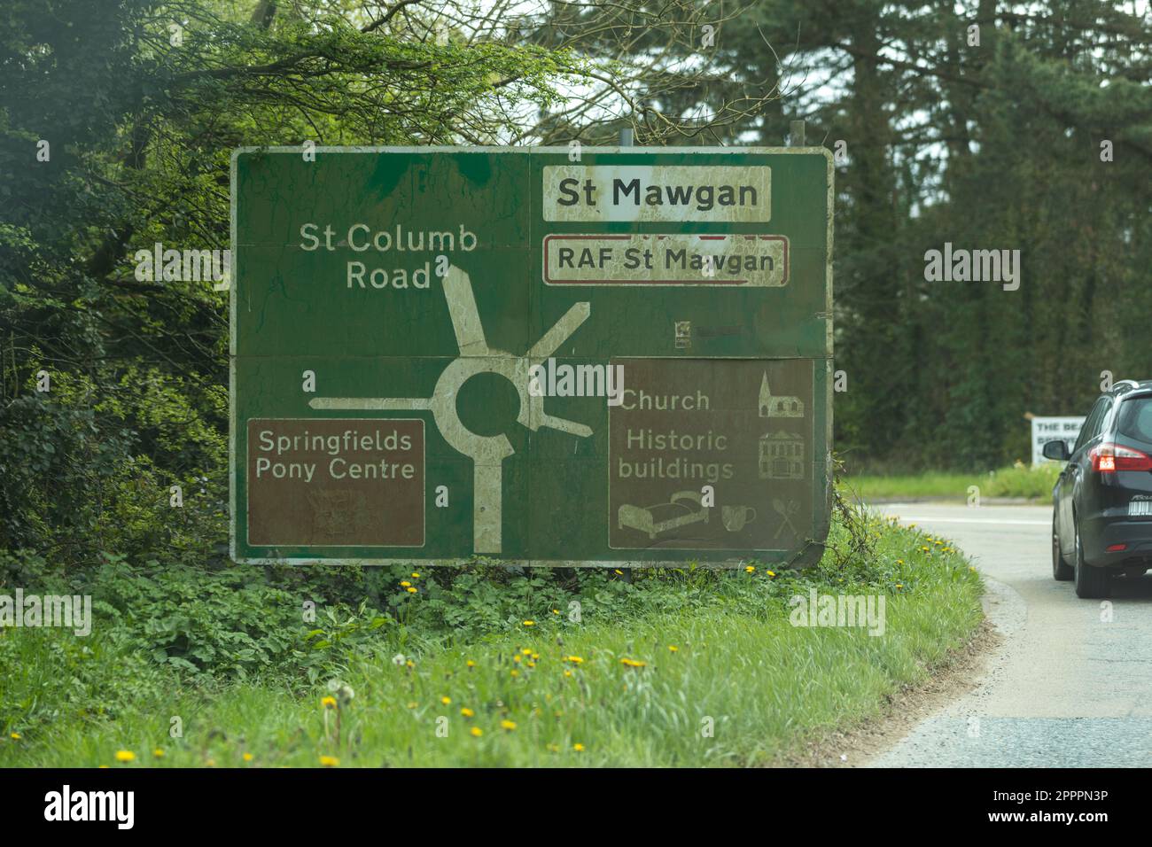 A30 road sign hi-res stock photography and images - Alamy