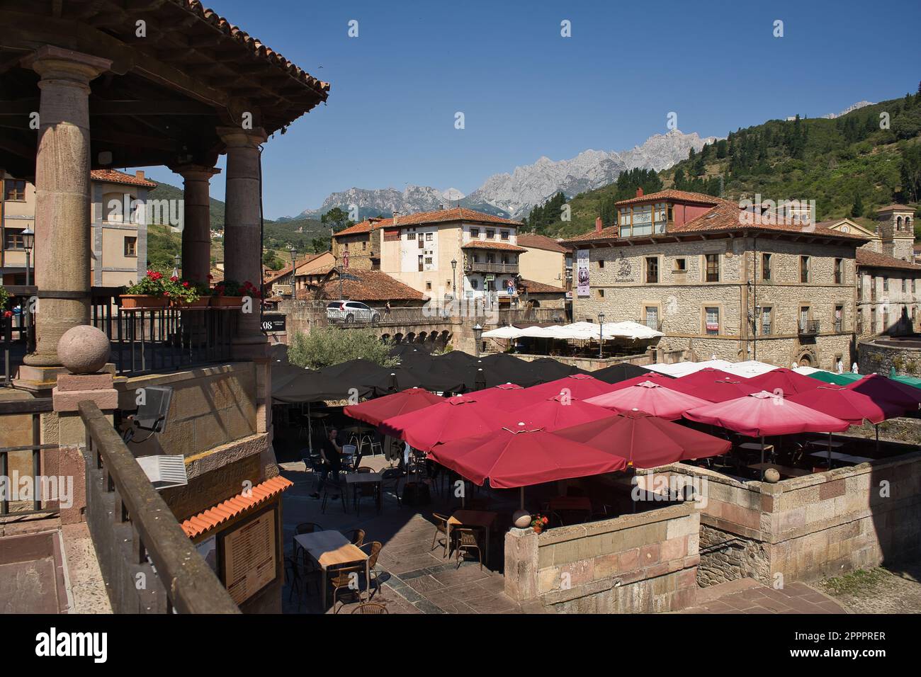 POTES, CANTABRIA, SPAIN, JULY 11, 2022: Views of the medieval town of ...