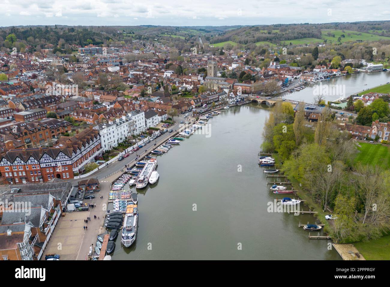 Aerial view of Henley on Thames, on the River Thames, Oxfordshire, UK ...