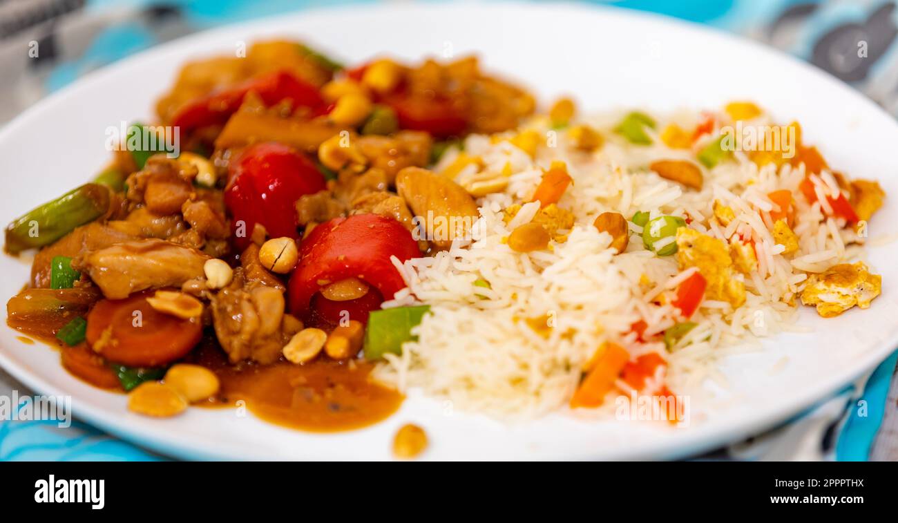 Traditional oriental chess chicken dish. Chinese food Stock Photo - Alamy
