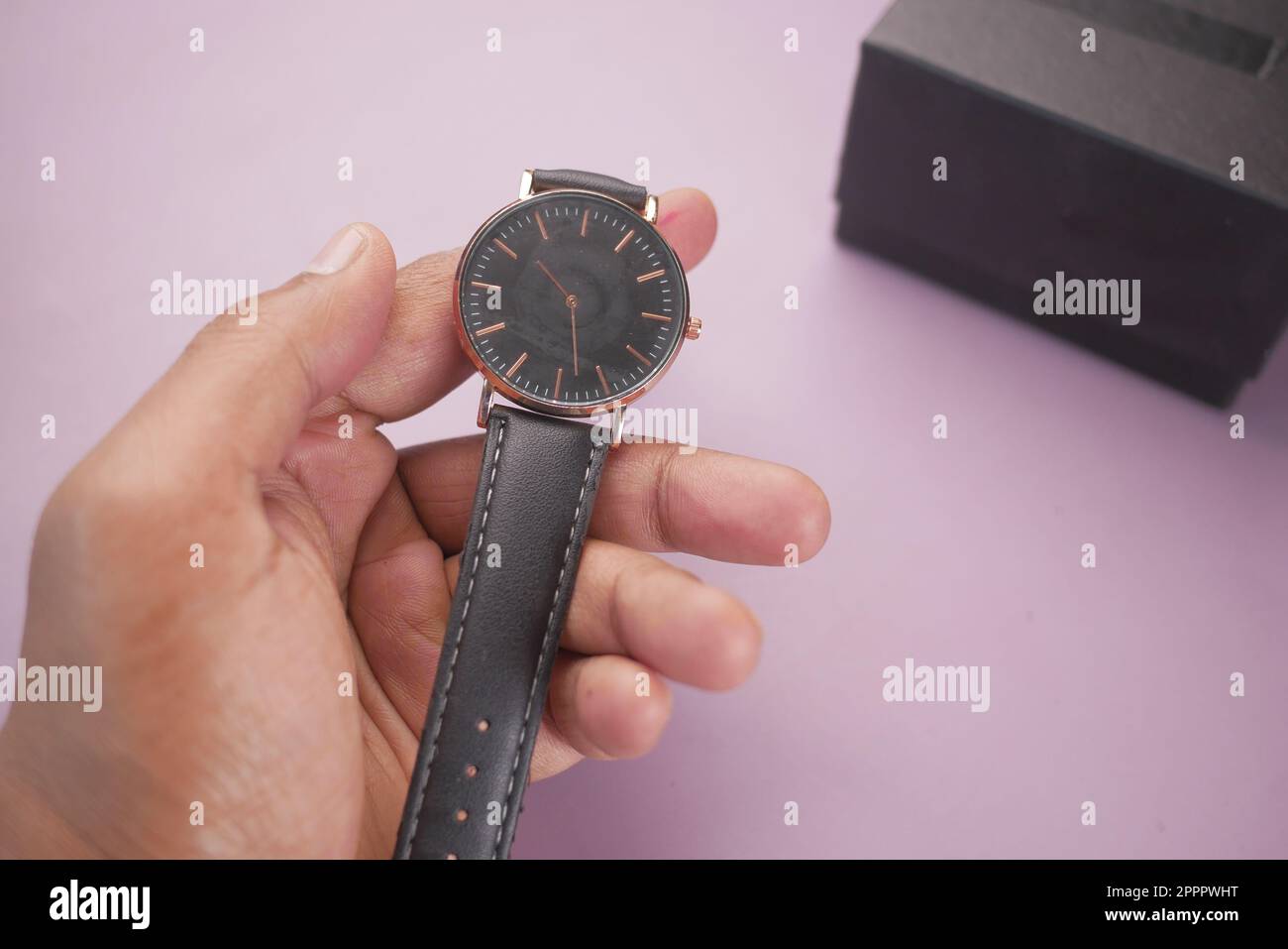 Mens hands hold box hi-res stock photography and images - Alamy