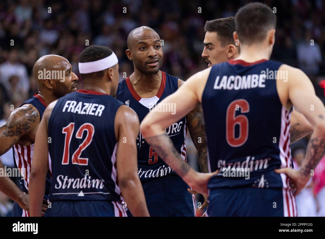Tim frazier hi-res stock photography and images - Alamy