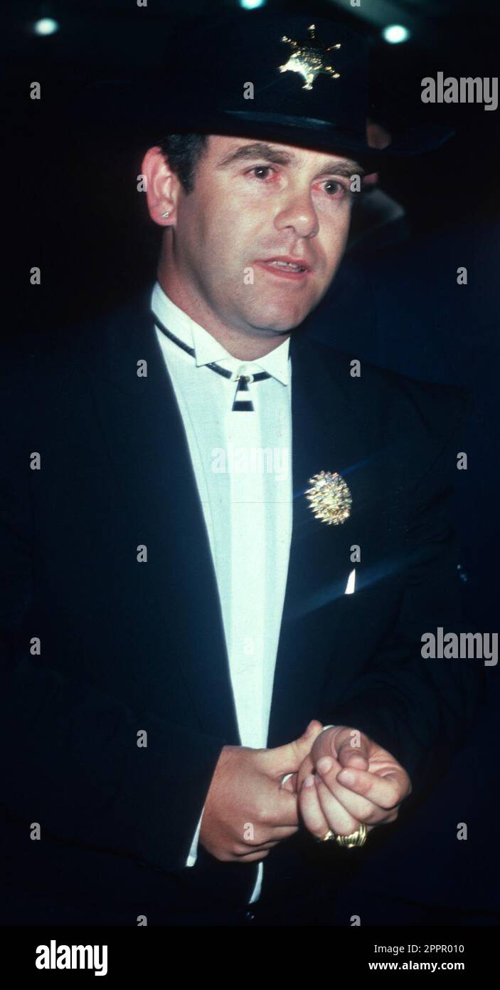 Elton john photo hi-res stock photography and images - Alamy