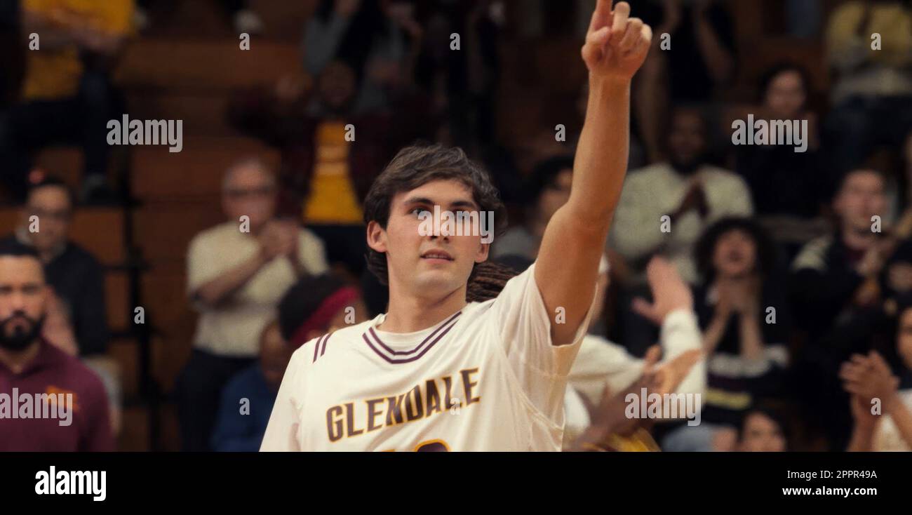 SOMEWHERE IN QUEENS, Jacob Ward, 2022. ph: Mary Cybulski / © Roadside ...