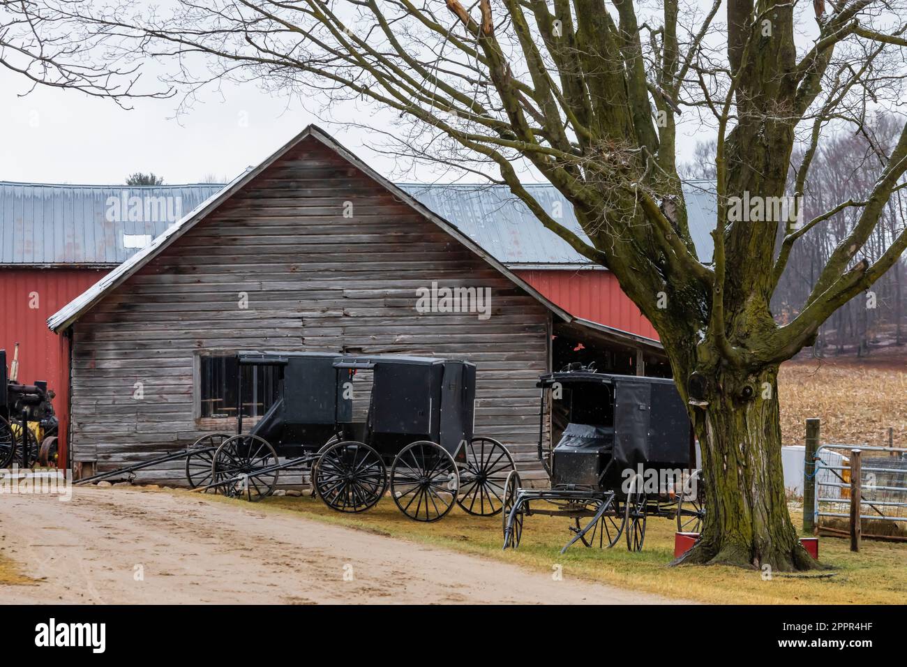 Amish men hi-res stock photography and images - Alamy