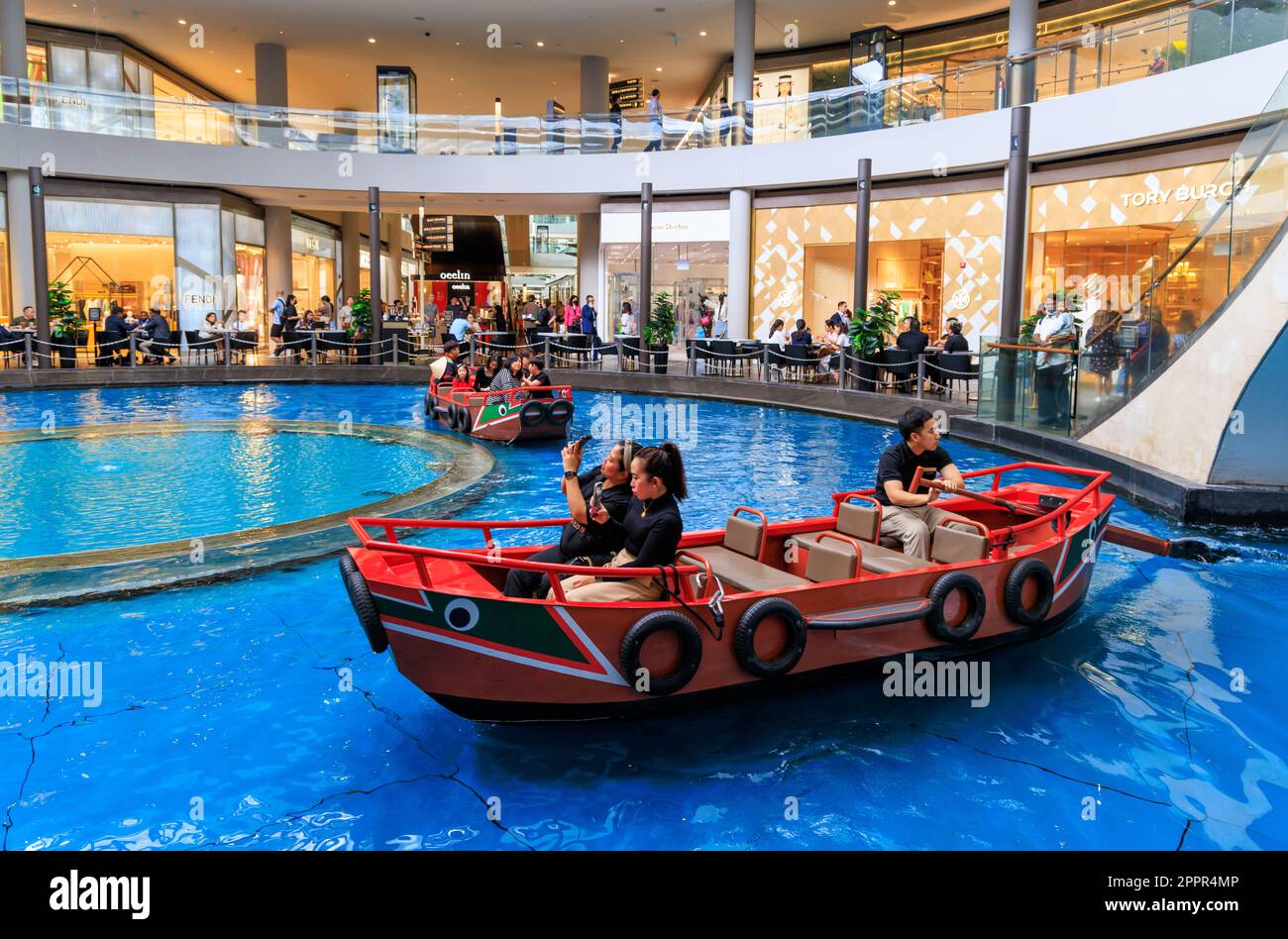 Sampan ride at The Shoppes at Marina Bay Sands, Singapore Stock Photo ...