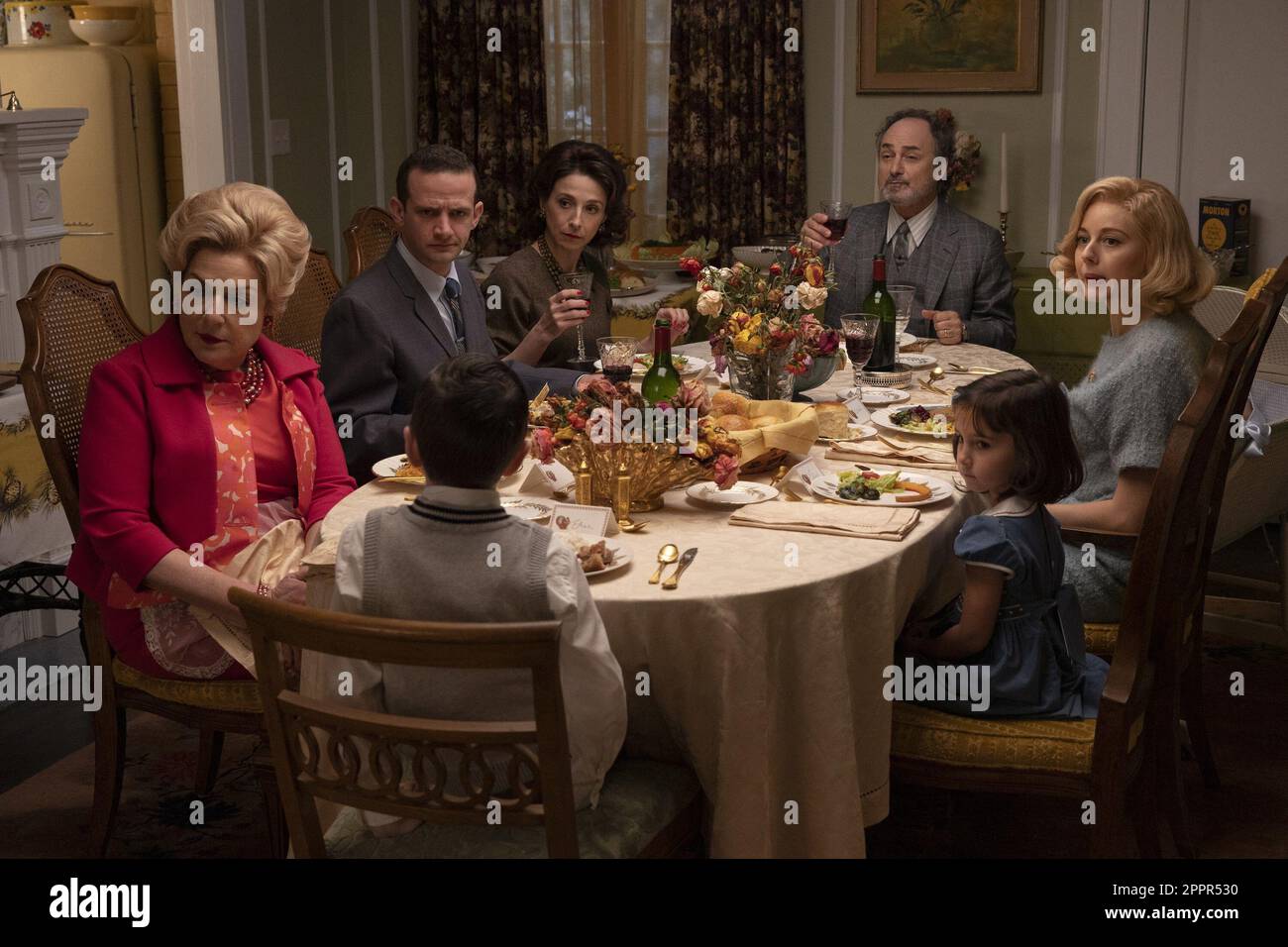 THE MARVELOUS MRS. MAISEL, clockwise from left: Caroline Aaron, Will ...