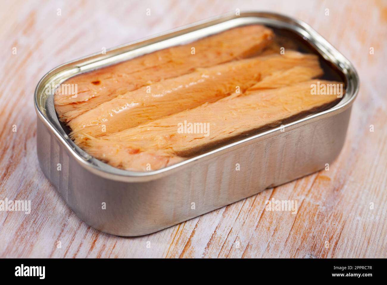 Preserved natural fillet of frigate tuna Stock Photo - Alamy