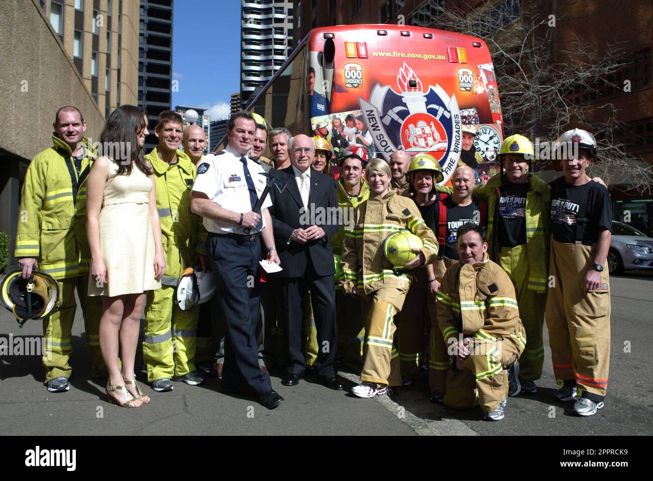 Ex-Australian Prime Minister John Howard farewells the Australian ...