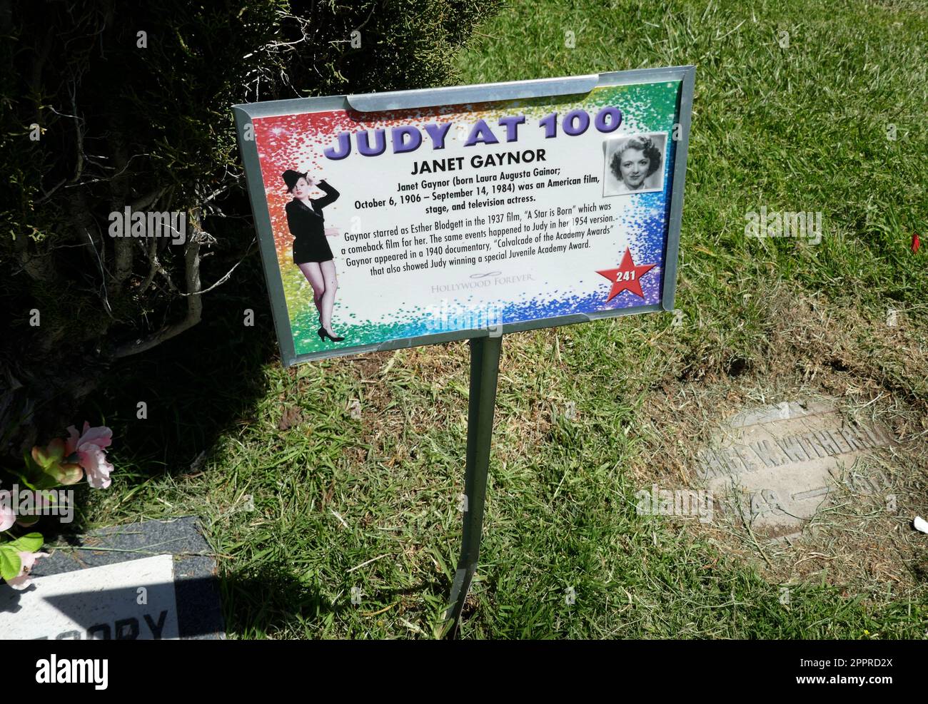 Los Angeles, California, USA 20th April 2023 Actress Janet Gaynor Grave ...