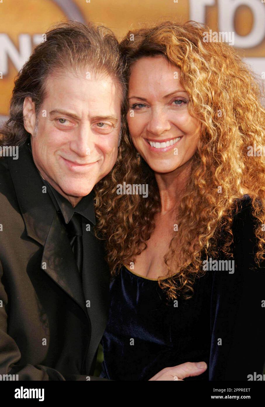 APRIL 24th 2023: Comedian Richard Lewis reveals he was diagnosed with ...