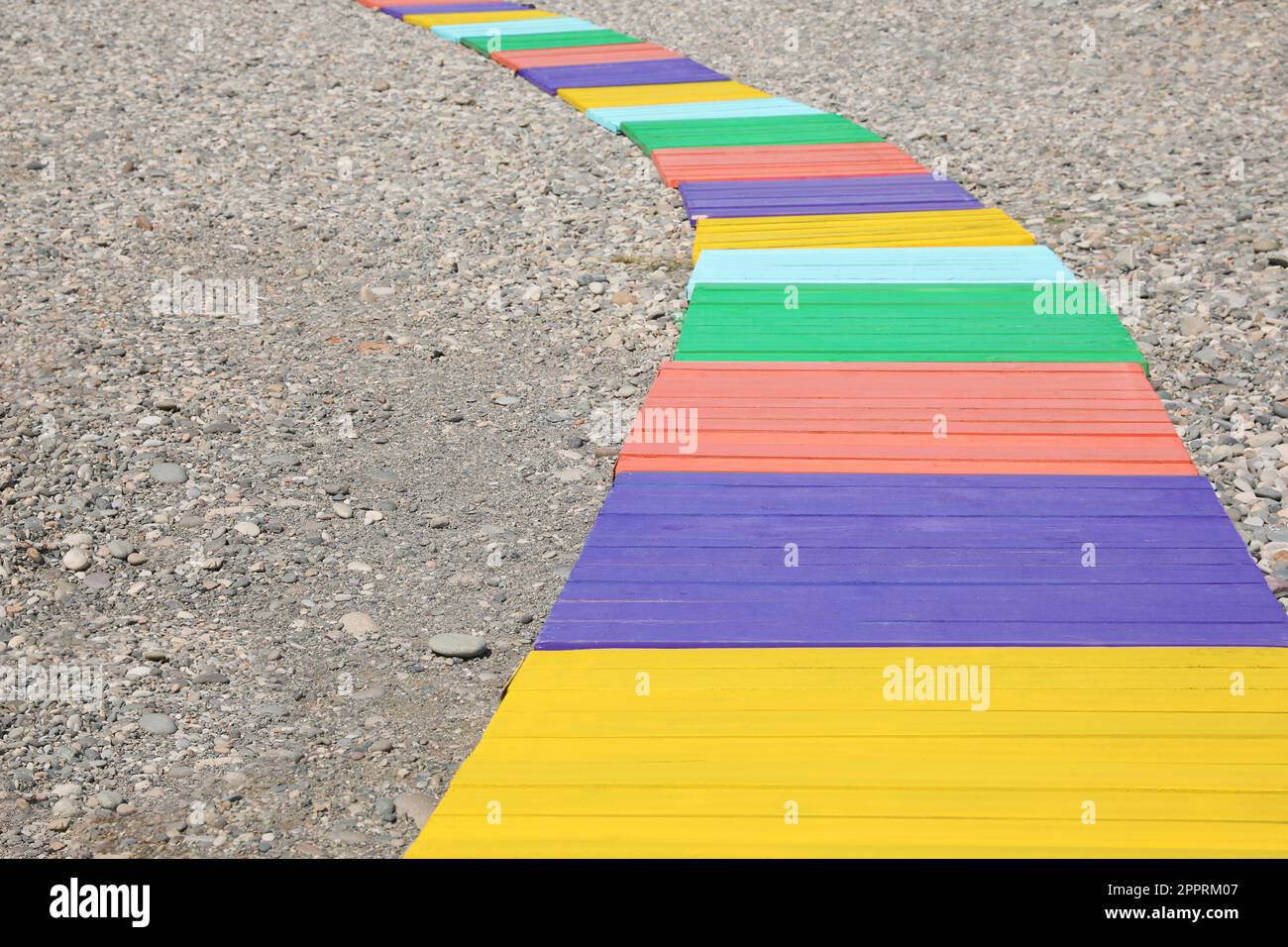Pebble stone texture on walkway hi-res stock photography and images - Alamy