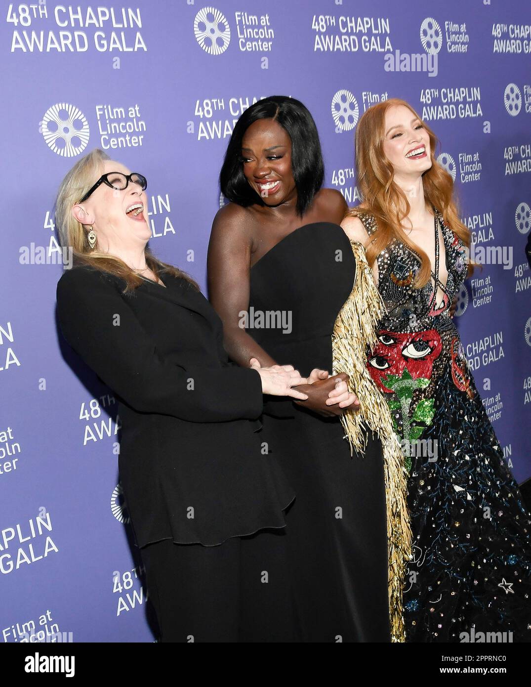 Honoree Viola Davis, center, poses with Meryl Streep, left, and Jessica ...