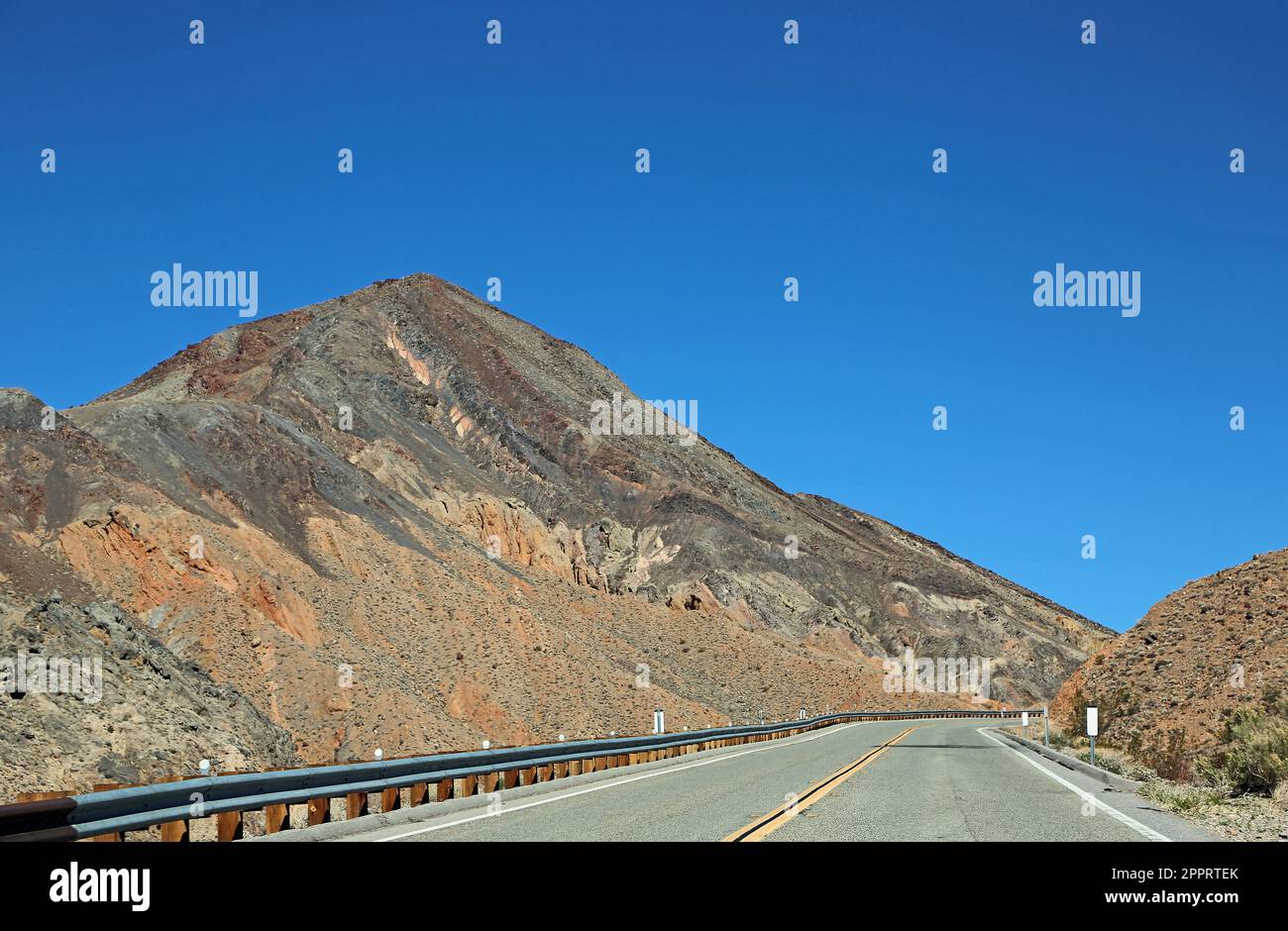 Road through Towne Pass - Death Valley, California Stock Photo - Alamy