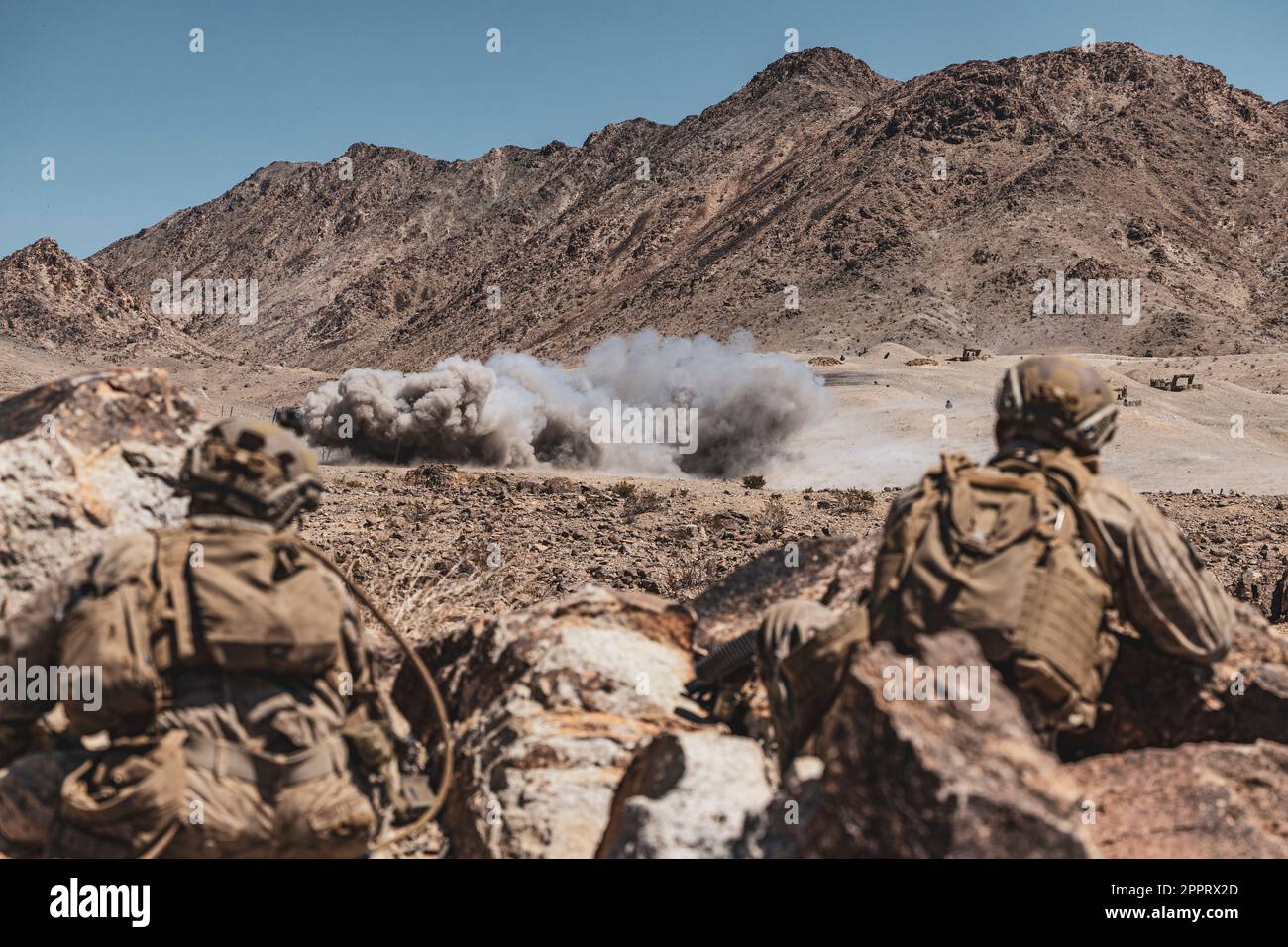 U.S. Marines with Echo Company, 2nd Battalion, 2nd Marine Regiment, 2nd ...