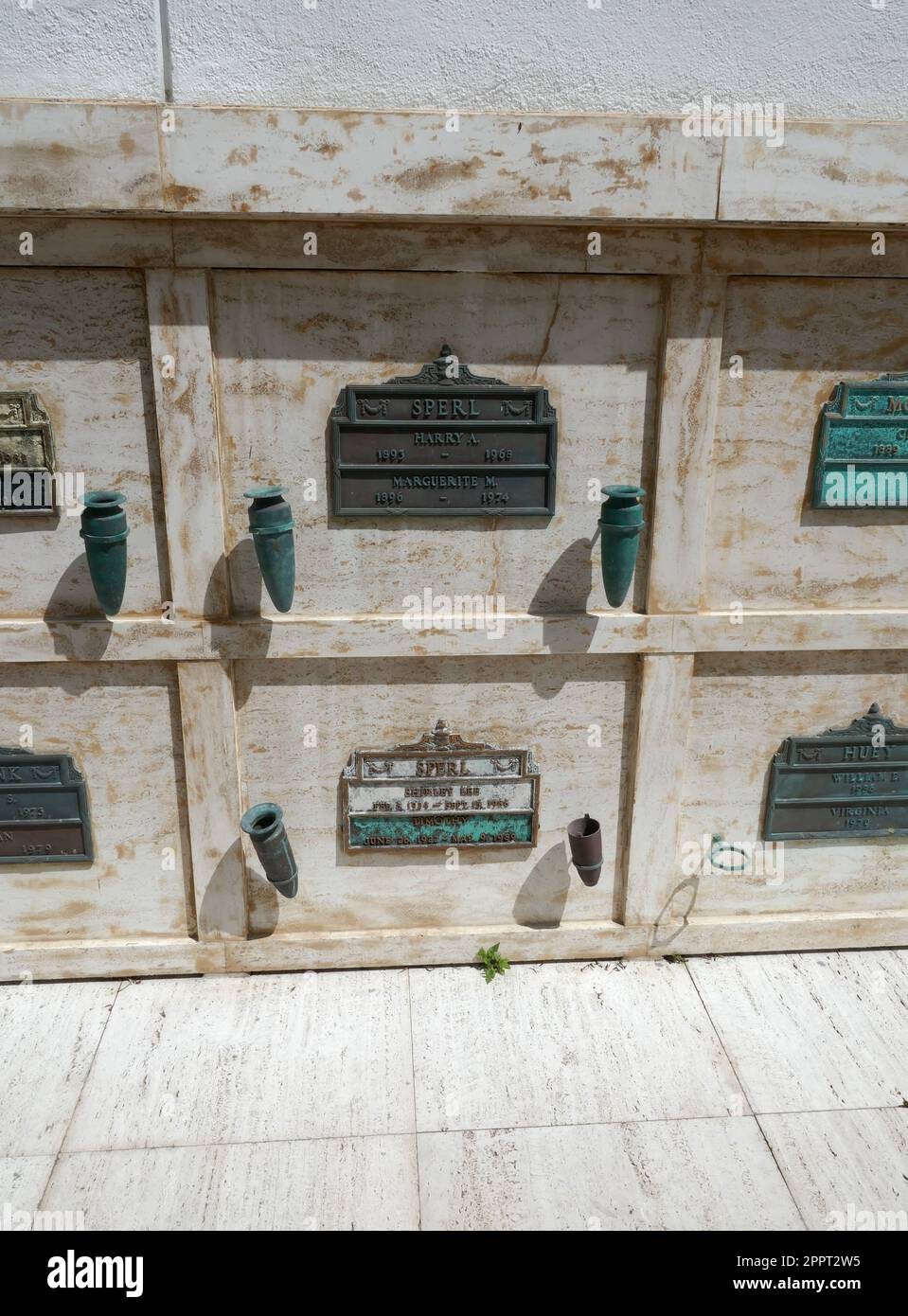 Los Angeles, California, USA 20th April 2023 Actor Harry Sperl Grave ...