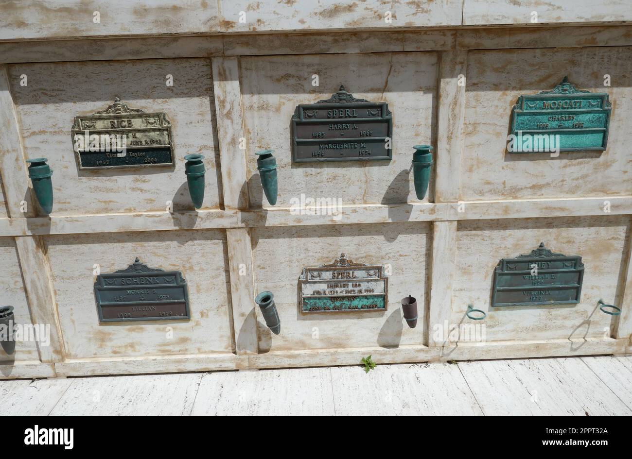Los Angeles, California, USA 20th April 2023 Actor Harry Sperl Grave ...