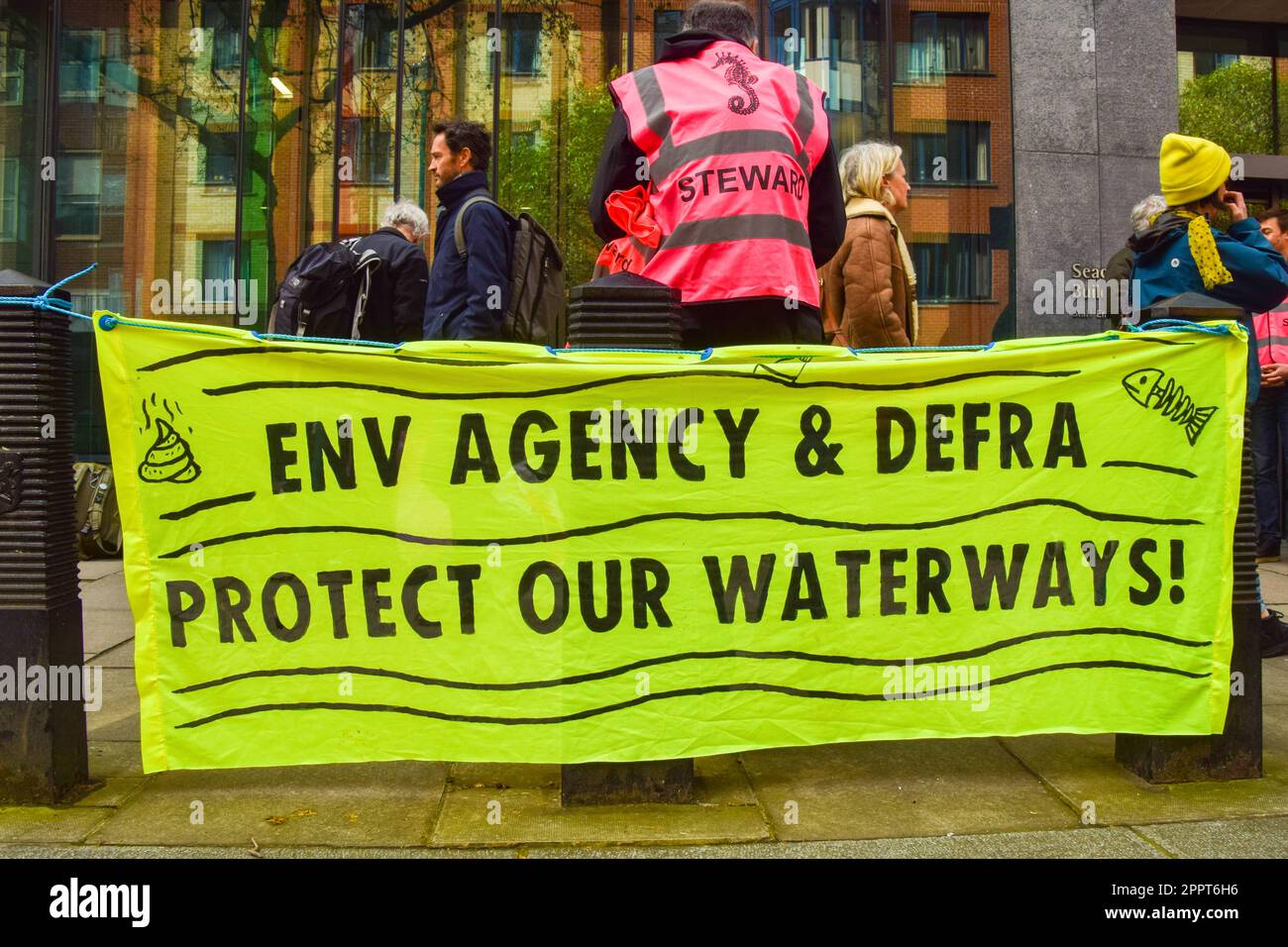 Defra rebellion hi-res stock photography and images - Alamy