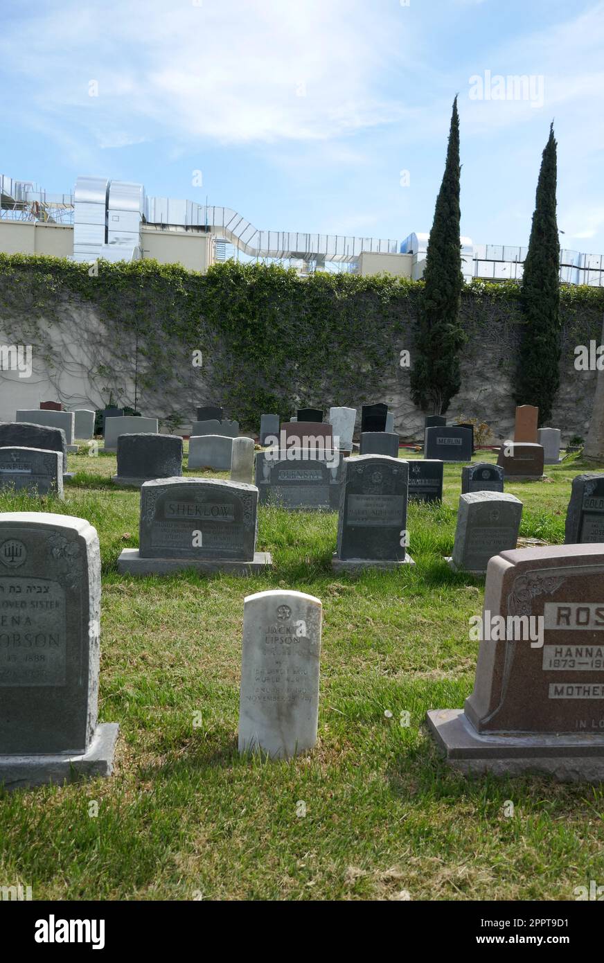 Los Angeles, California, USA 20th April 2023 Actor Jack Lipson Grave at ...
