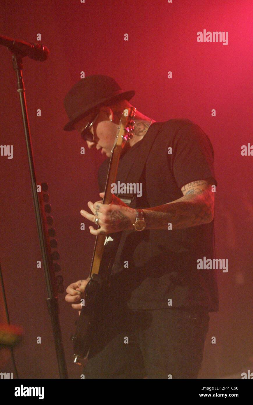 Good Charlotte perform a special, invitation-only concert at Paddington ...