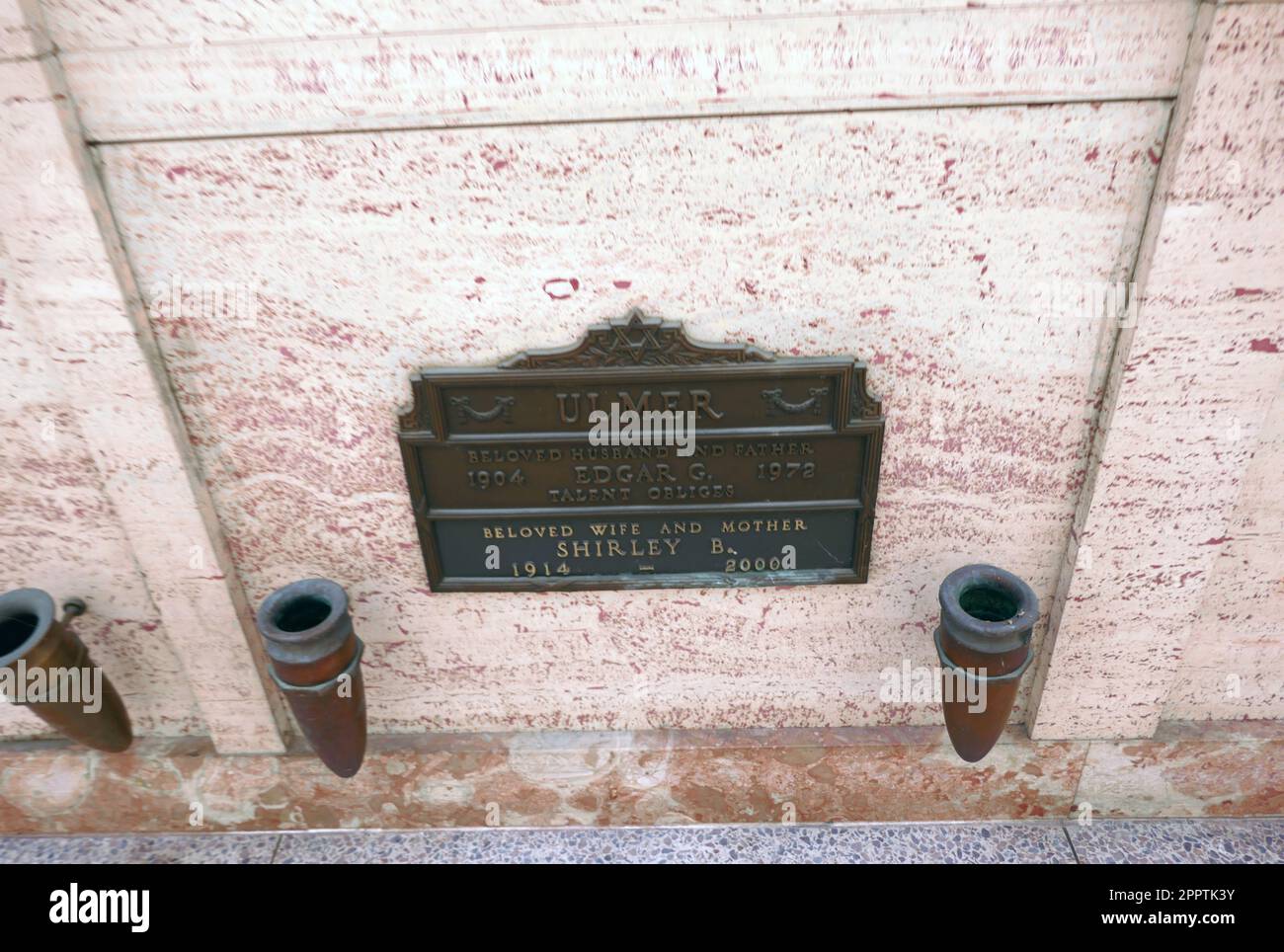 Los Angeles, California, USA 20th April 2023 Director Edgar G. Ulmer Grave and wife Screenwriter ...