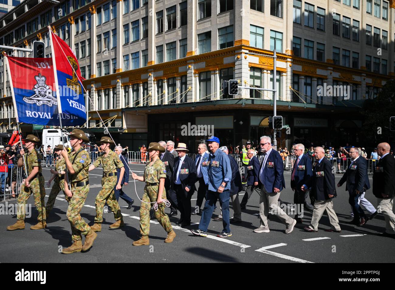Sydney, Australia. 25th Apr, 2023. ANZAC Day parade on April 25, 2023 ...
