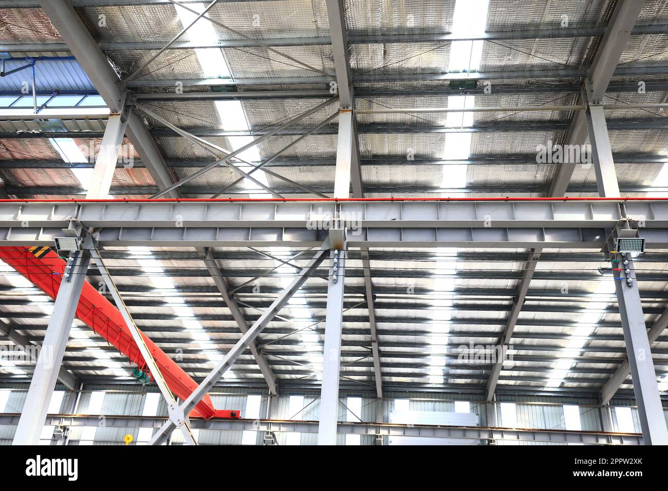 Steel structure building hi-res stock photography and images - Alamy