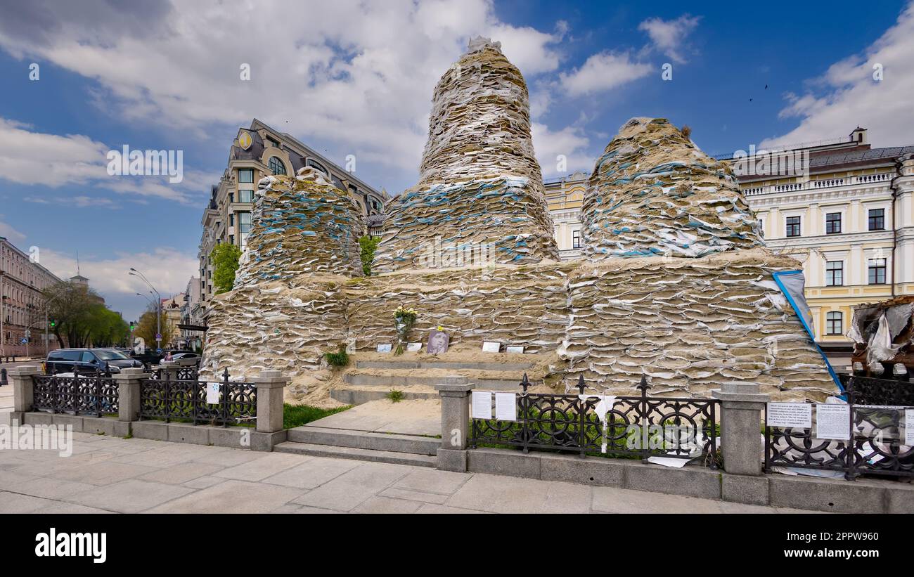Kyiv, Ukraine - April 24, 2023: Covered monument to Princess Olga, St ...