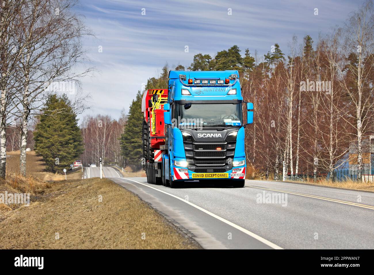 Blue Scania R650 truck semi low-loader trailer Montrans transports ...